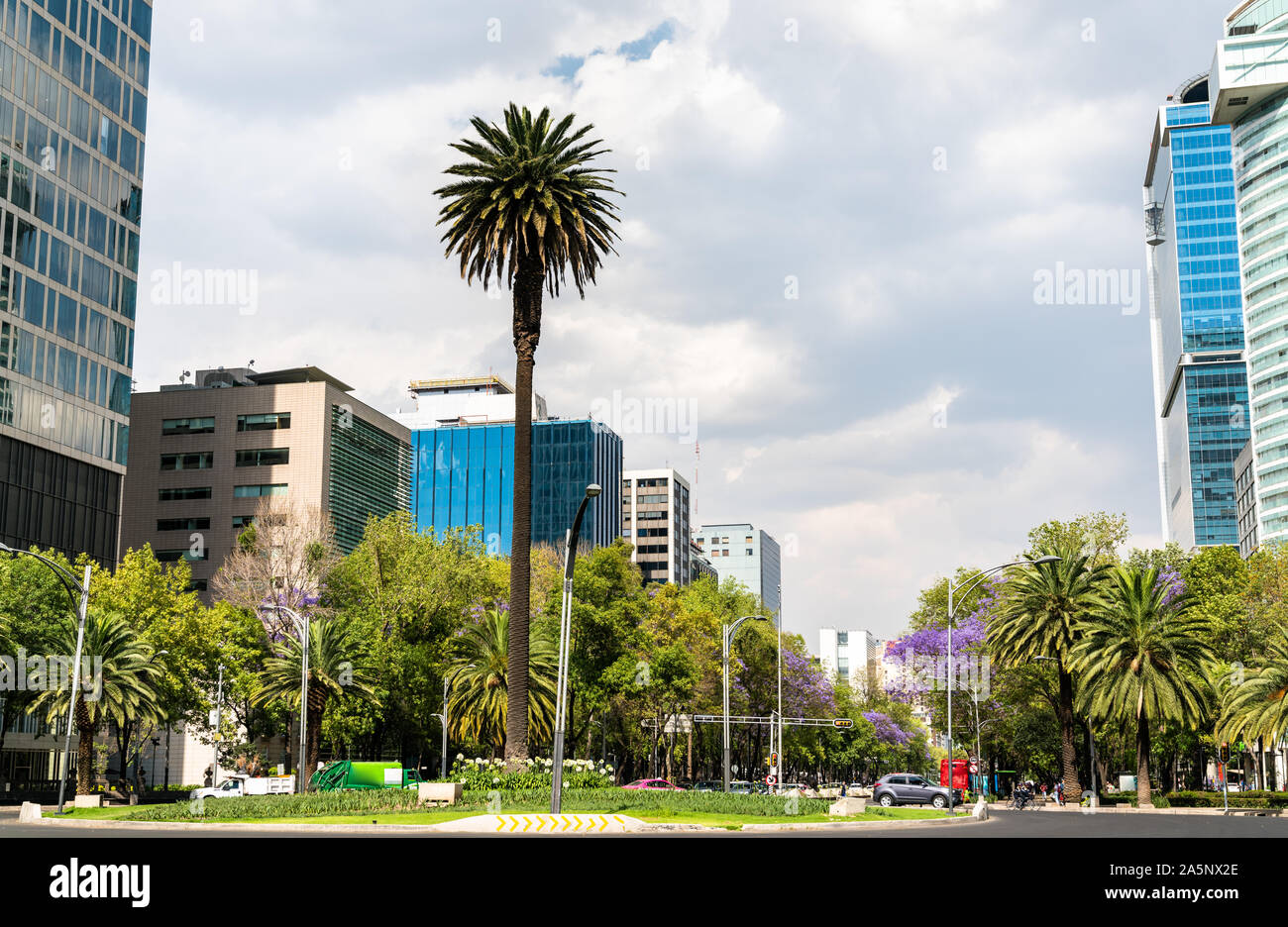 Paseo de la Reforma in Mexico City Stock Photo - Alamy