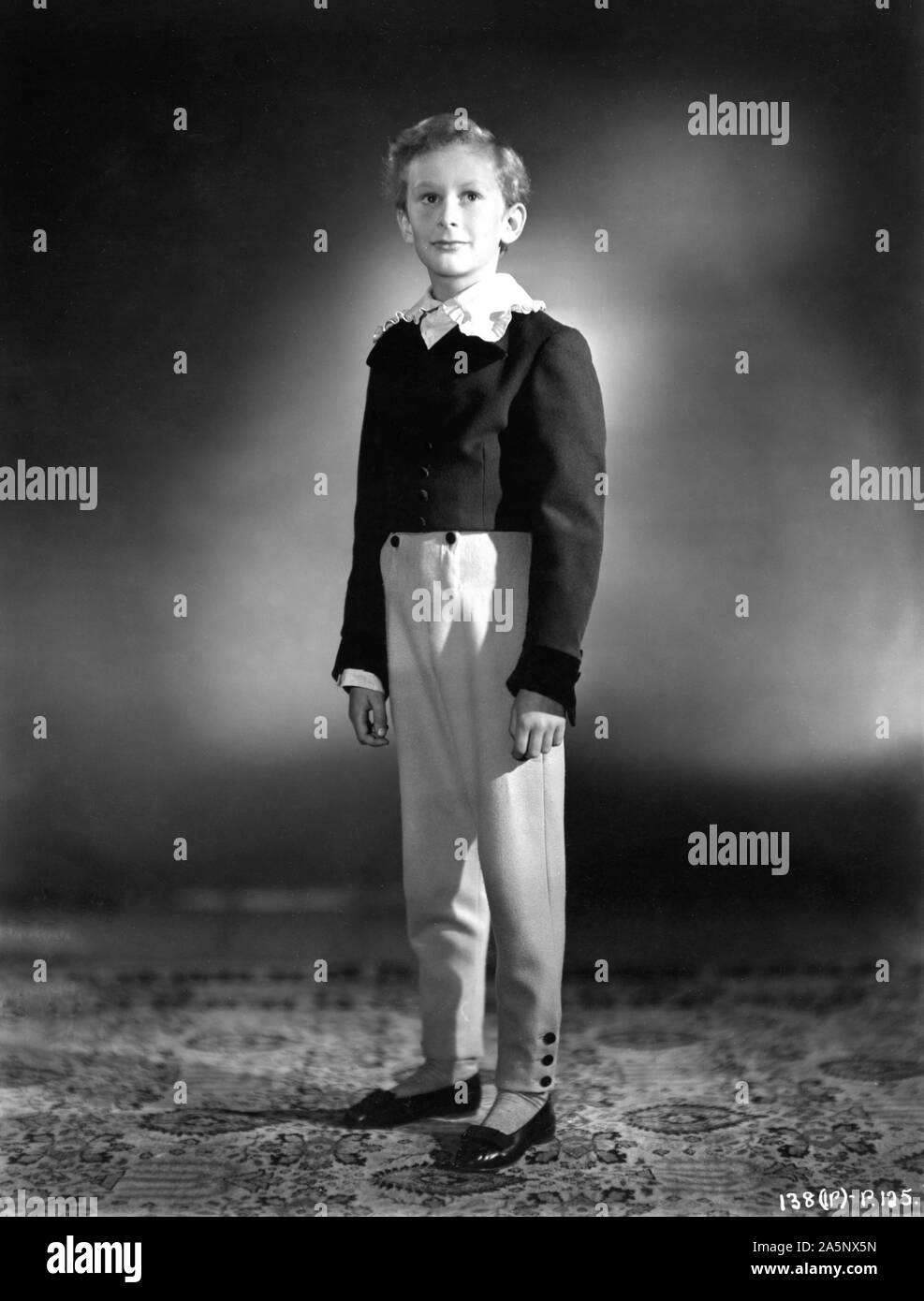 JOHN HOWARD DAVIES Portrait as OLIVER TWIST 1948 director DAVID LEAN ...