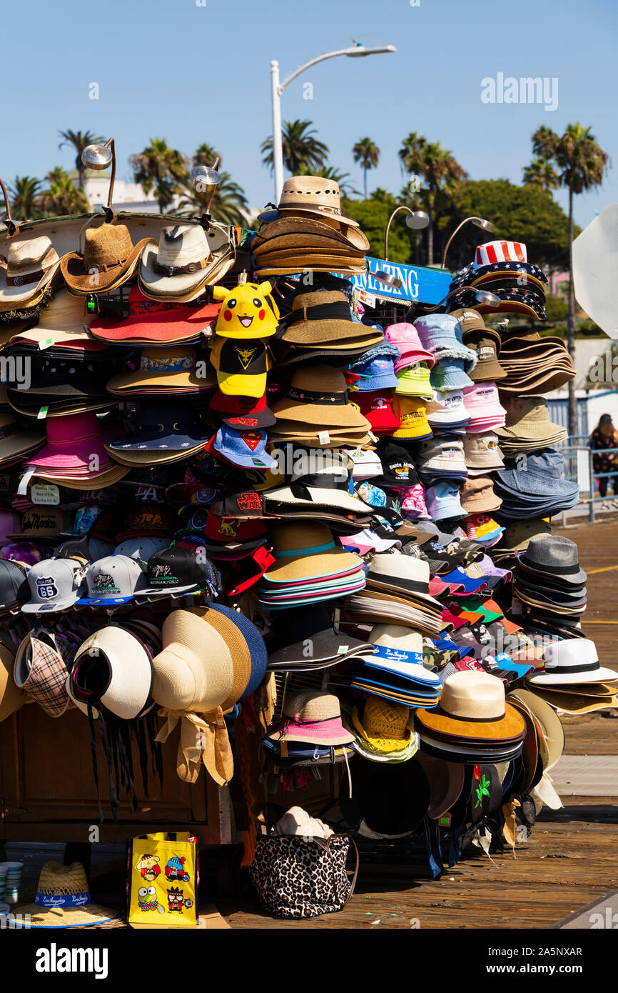 Hats hat stall stand shop hi-res stock photography and images - Alamy
