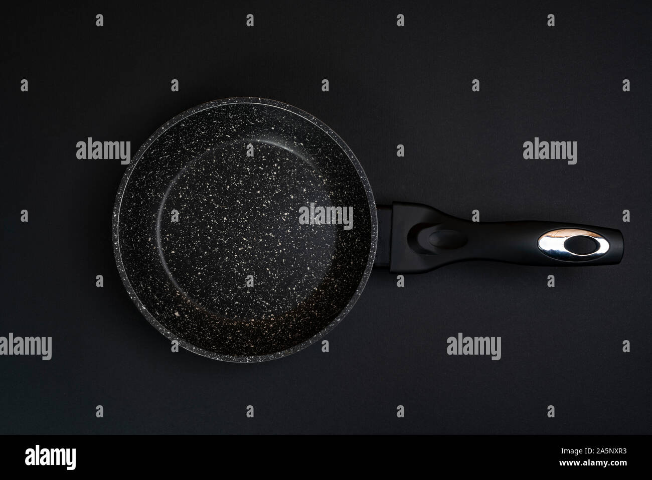 Black pan pan hi-res stock photography and images - Alamy