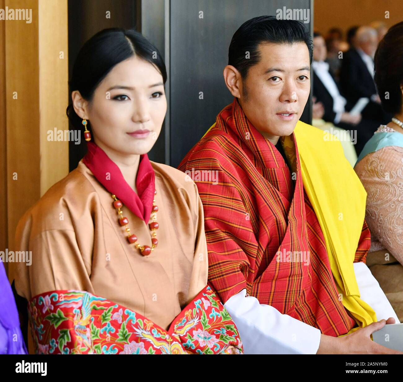 King jigme khesar namgyel wangchuck and the queen jetsun pema hi-res stock photography and ...