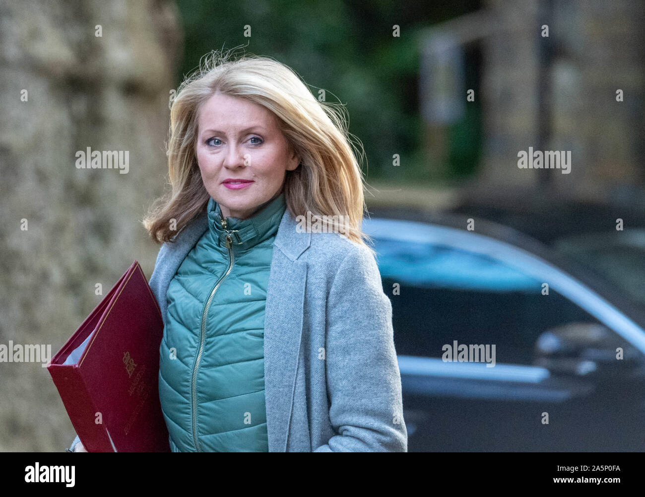 London, UK. 22nd Oct, 2019. Esther McVey MP Housing Minister arrives at ...