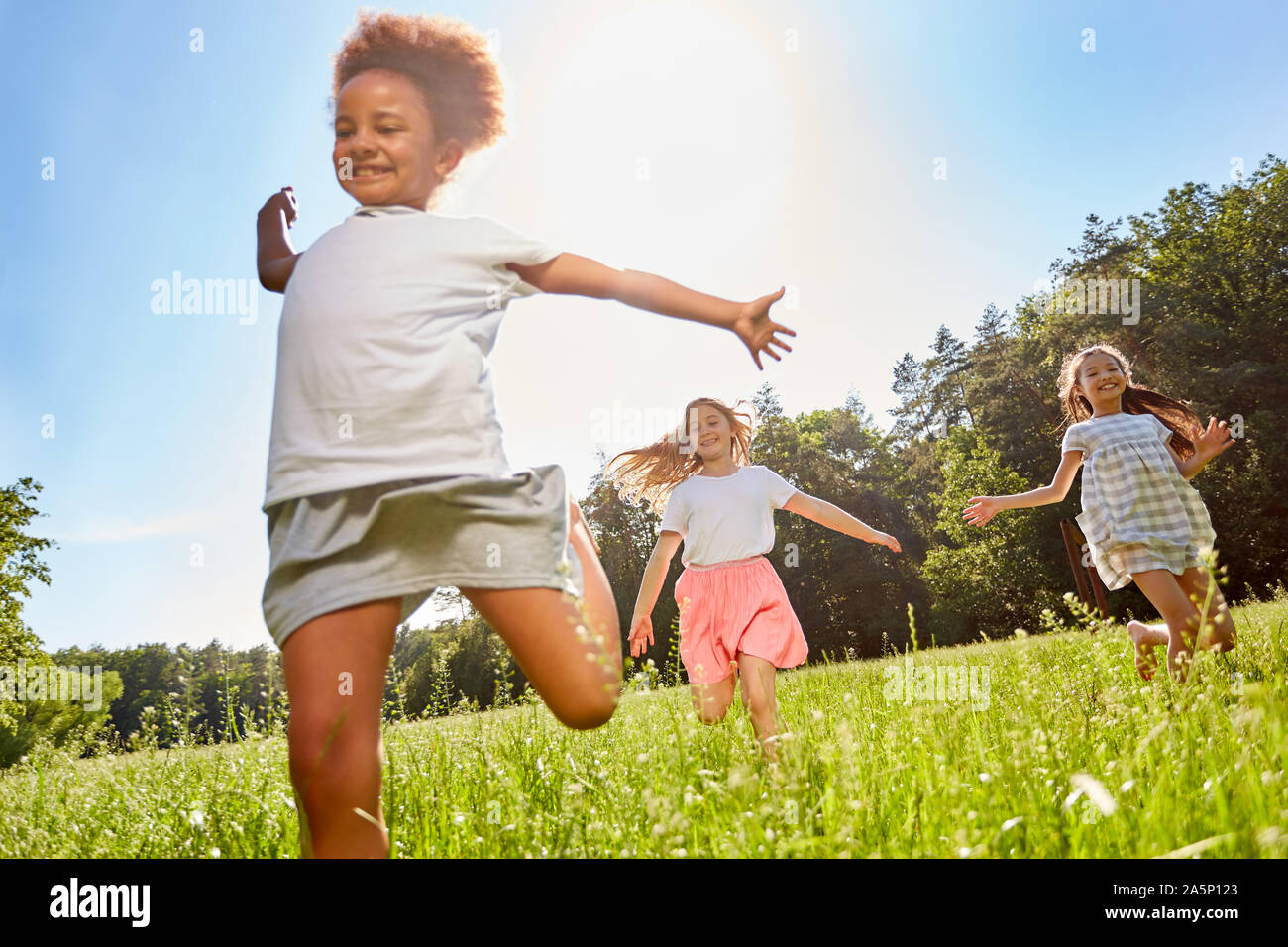 Summer camp girls hi-res stock photography and images - Alamy