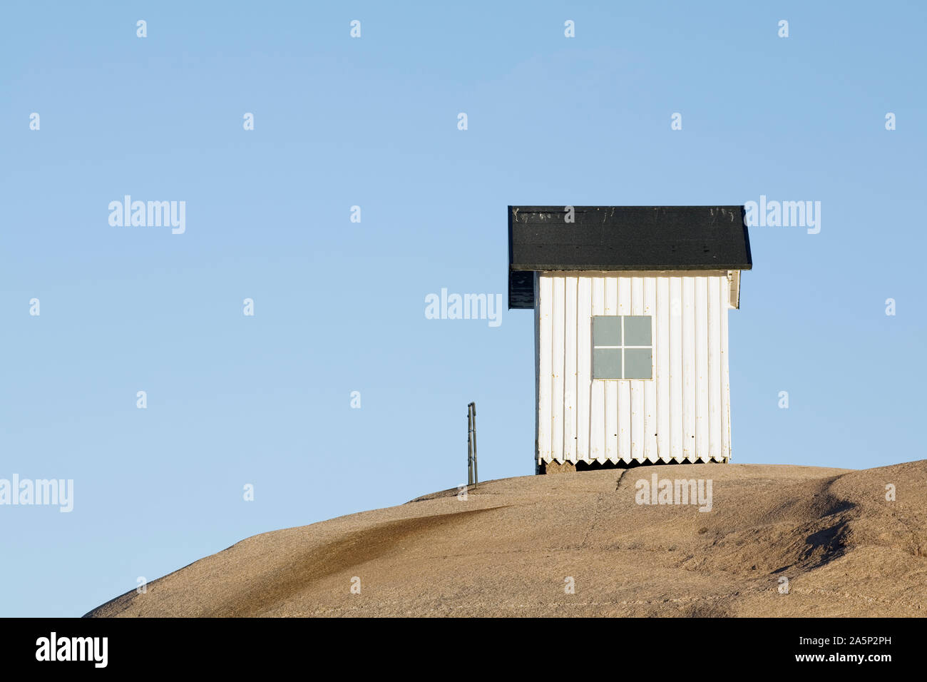 Hut on top hill hi-res stock photography and images - Alamy
