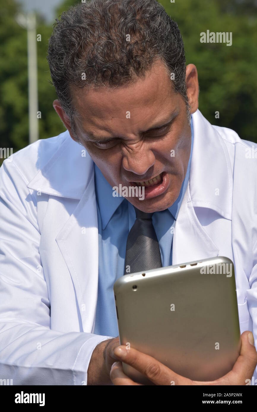 Angry doctor computer hi-res stock photography and images - Alamy
