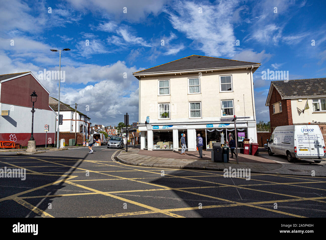 Street, High Up, UK, Shopping, Exeter, Architecture, Beauty, Bench ...