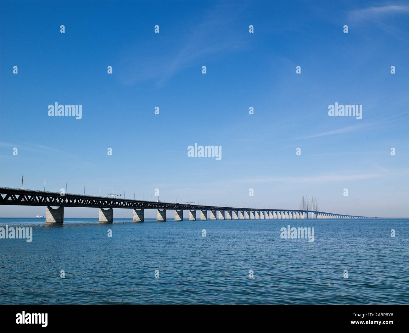 Bridge above sea Stock Photo - Alamy