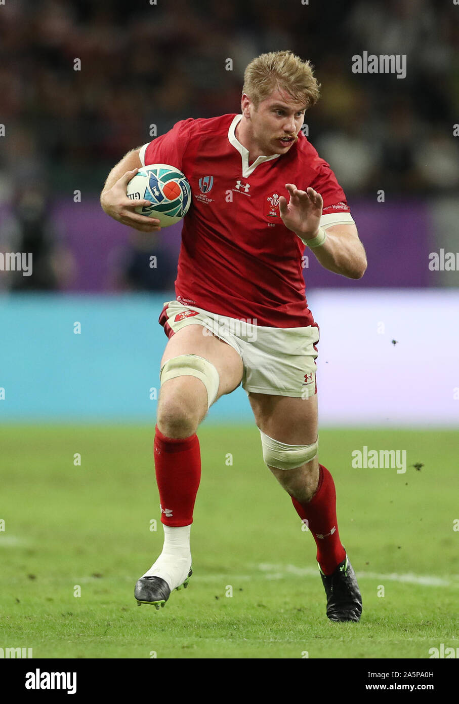 Wales's Aaron Wainwright Stock Photo - Alamy