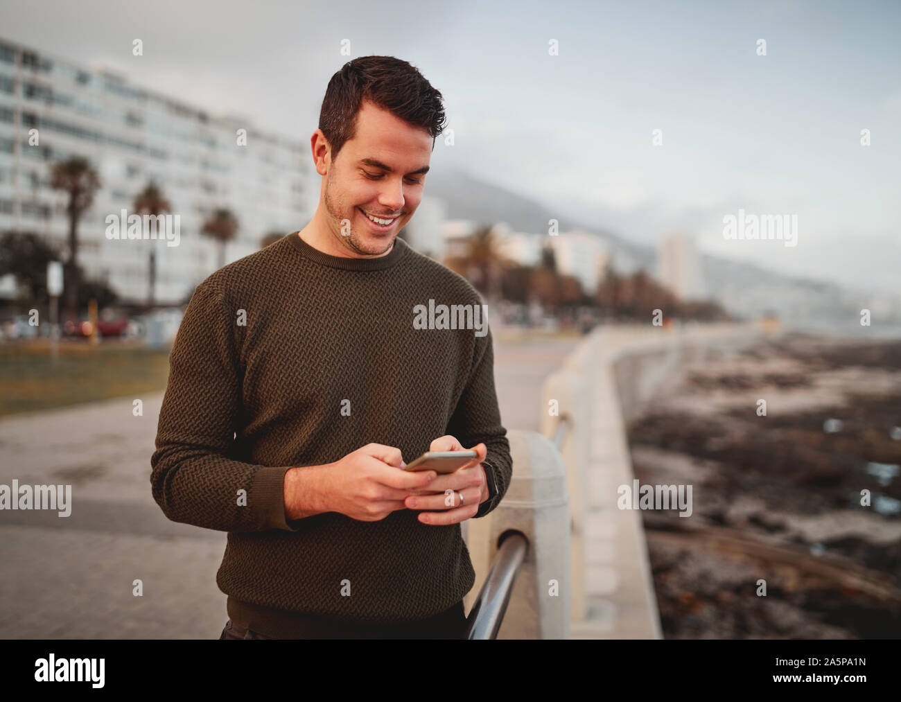 Man massages hi-res stock photography and images - Alamy
