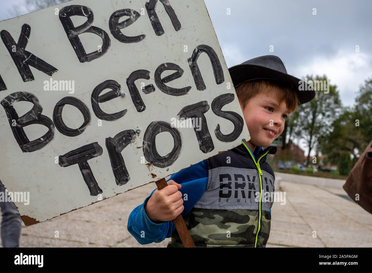 Boerenprotest provinciehuis hi-res stock photography and images - Alamy
