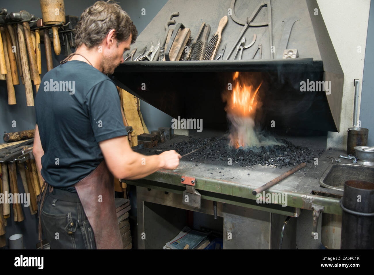Smithery work hi-res stock photography and images - Alamy
