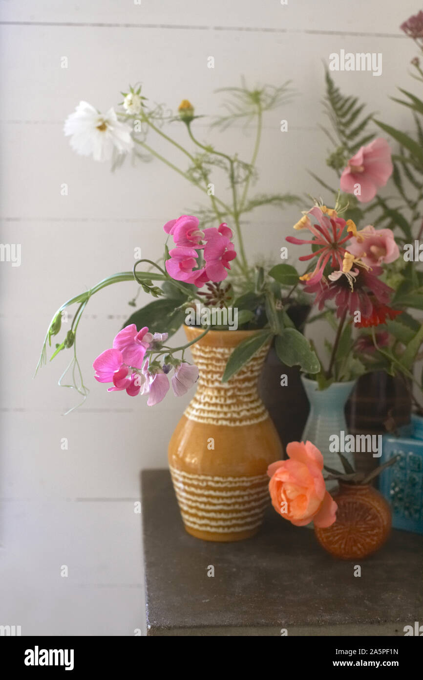 Flowers in vase Stock Photo - Alamy