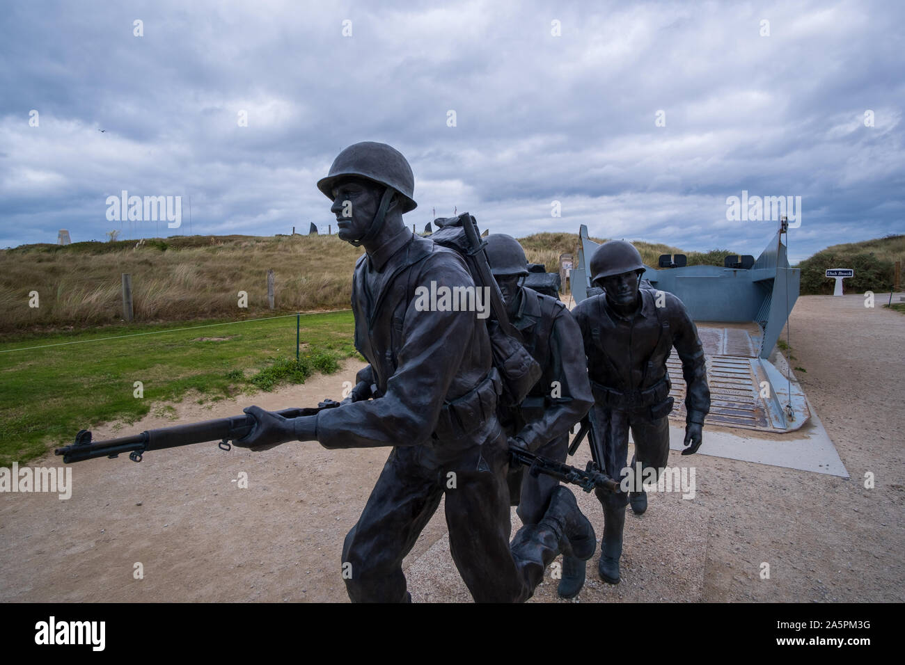 Higgins boat hi-res stock photography and images - Alamy