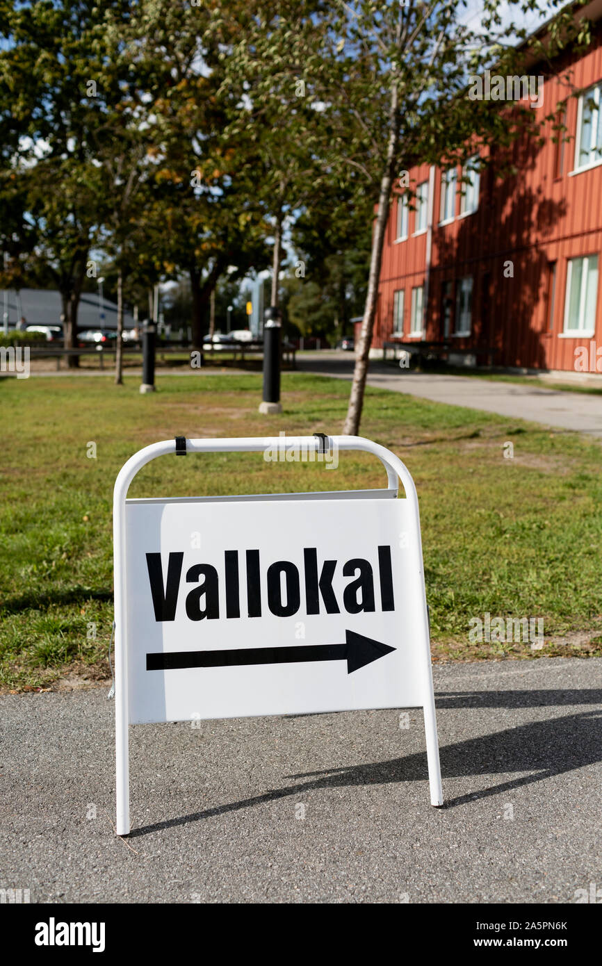 Voting point hi-res stock photography and images - Alamy