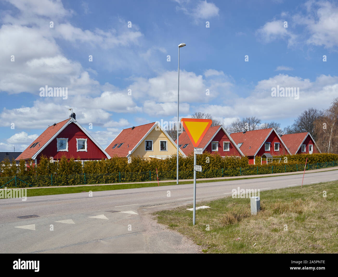Row houses along country road hi-res stock photography and images - Alamy