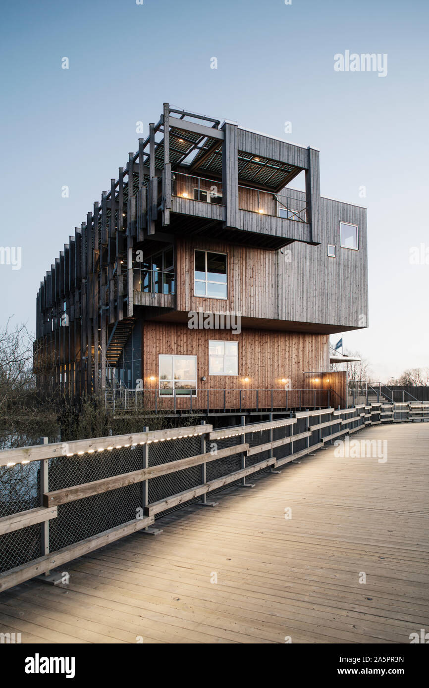 Modern wooden building Stock Photo - Alamy