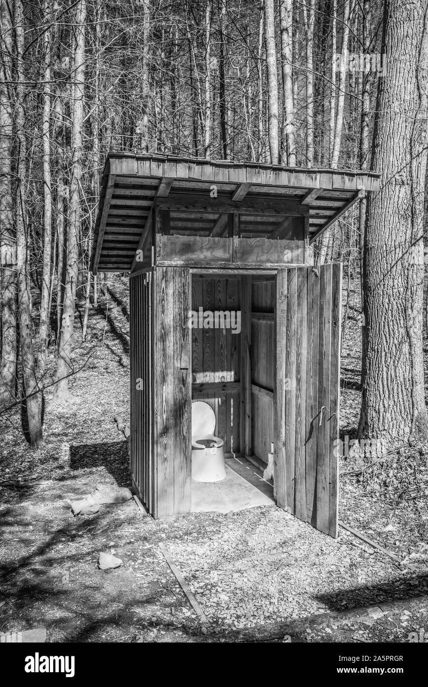 View old fashioned house Black and White Stock Photos & Images - Alamy