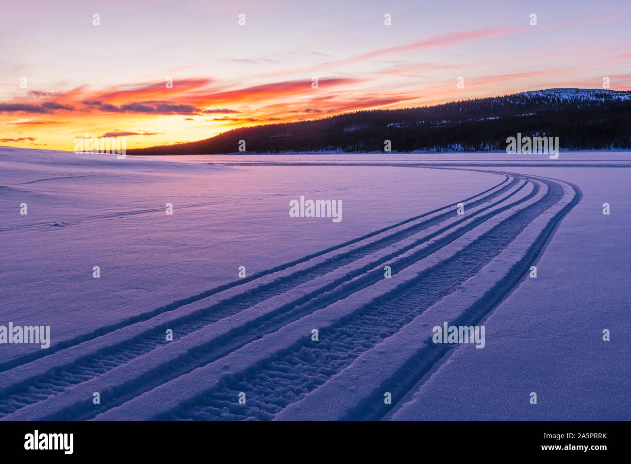 Tyre rut hi-res stock photography and images - Alamy