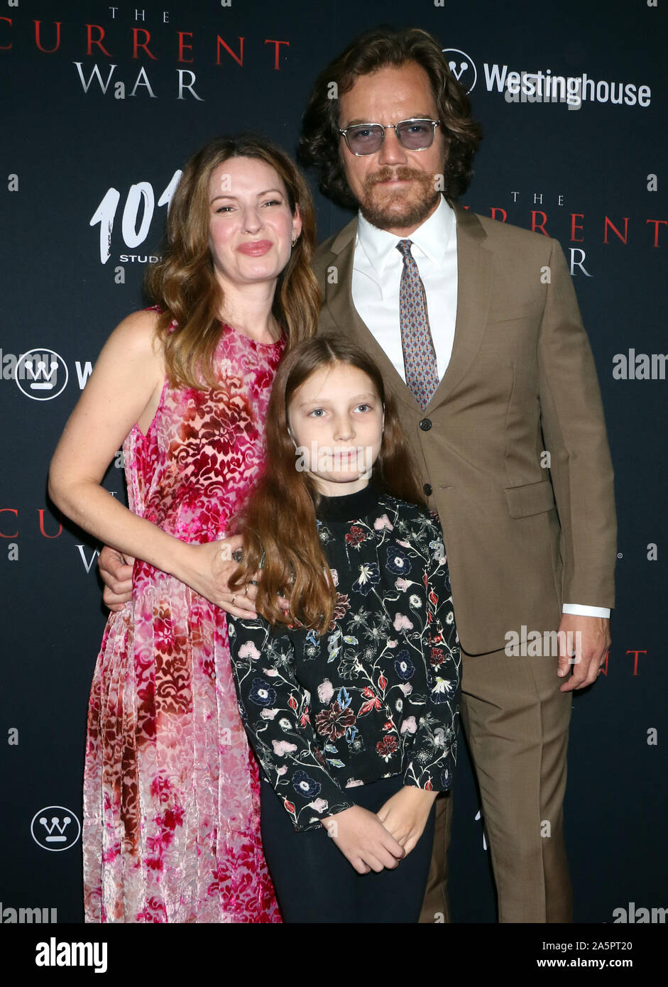 Michael Shannon Wife