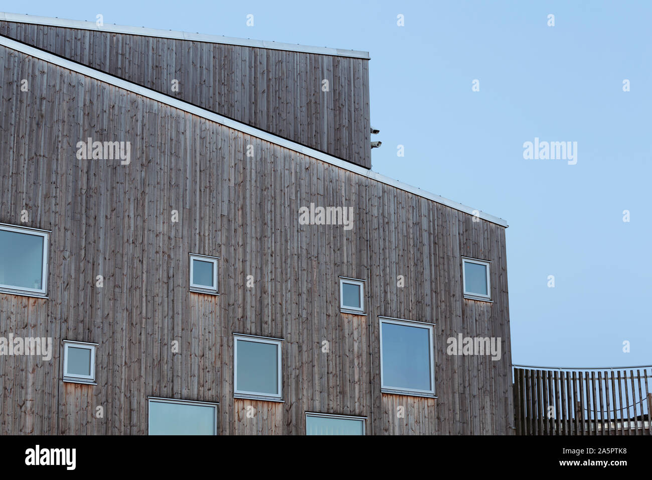 Modern wooden building Stock Photo - Alamy