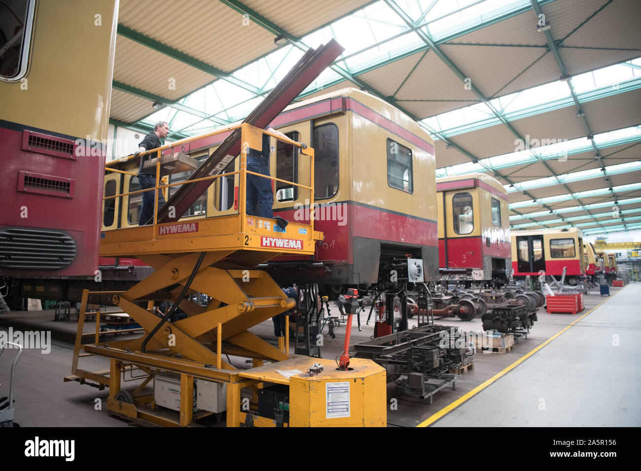 Berlin, Germany. 22nd Oct, 2019. Class 481 S-Bahn trains are in service ...