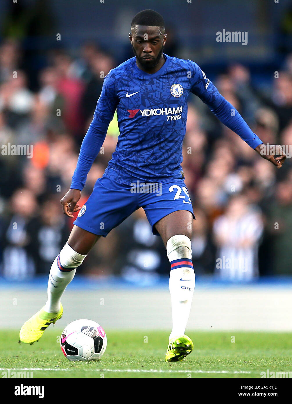 Chelsea's Fikayo Tomori Stock Photo - Alamy