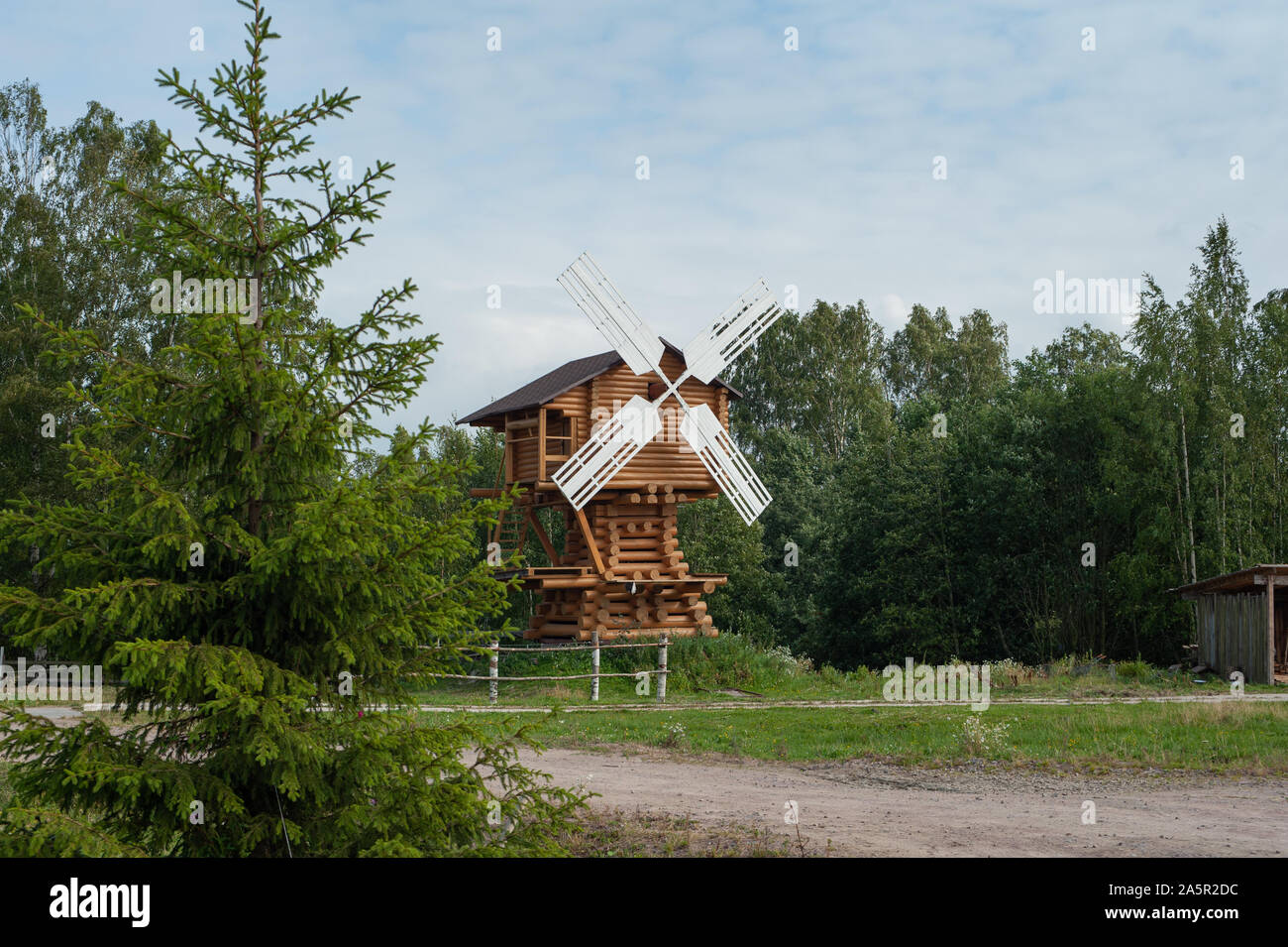 Old fashioned windmill agricultural hi-res stock photography and images ...