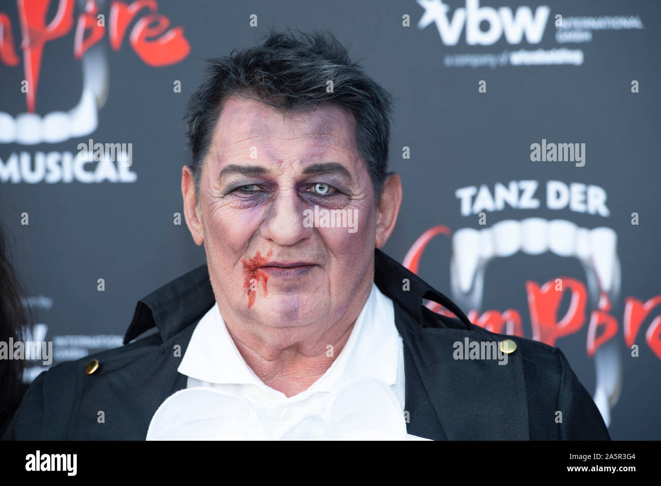 Heinz HOENIG, actor, red carpet, Red Carpet Show, premiere of the ...