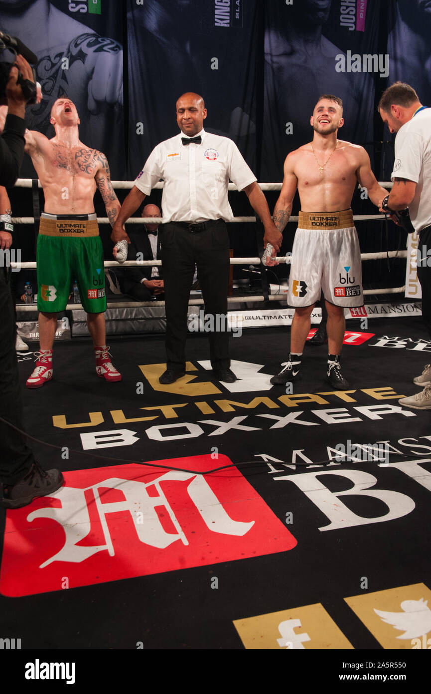 Ultimate Boxxer V, boxers fight for the title of Ultimate Boxxer V, at ...