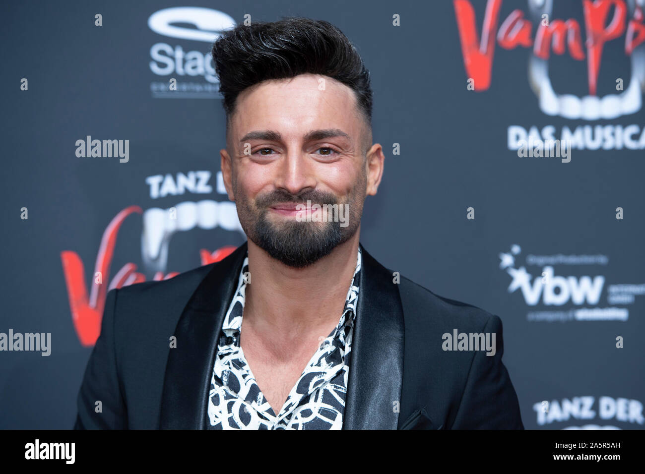 Fabiano CARROZZO, docu-soap performer, the Bachelorette, Red Carpet ...