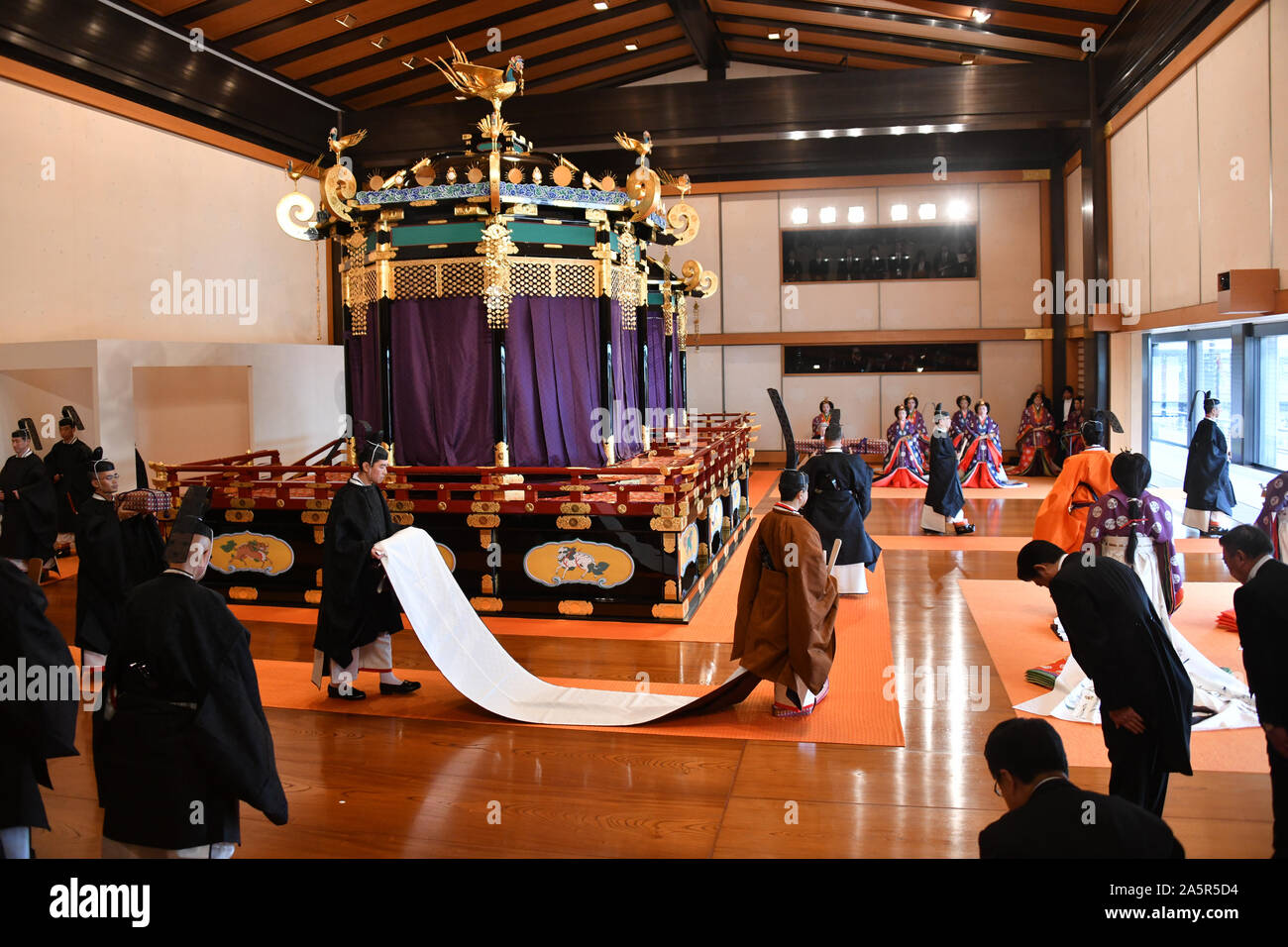 Tokyo, Japan. 22nd Oct, 2019. Enthronement ceremony of Emperor Naruhito ...
