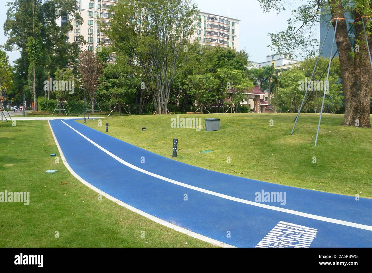 The road to fitness and running is in the park for the public to ...