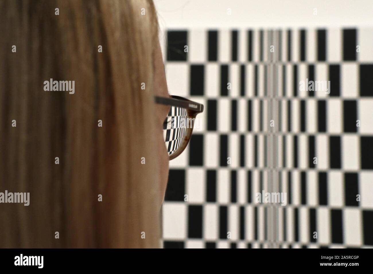 Bridget riley high sky hi-res stock photography and images - Alamy