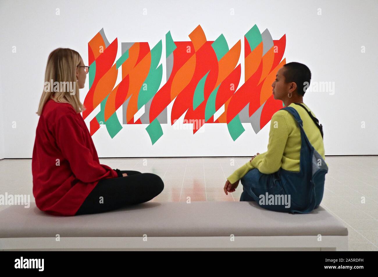 Bridget riley high sky hi-res stock photography and images - Alamy