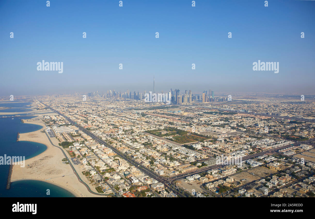 United arab emirates architecture hi-res stock photography and images ...