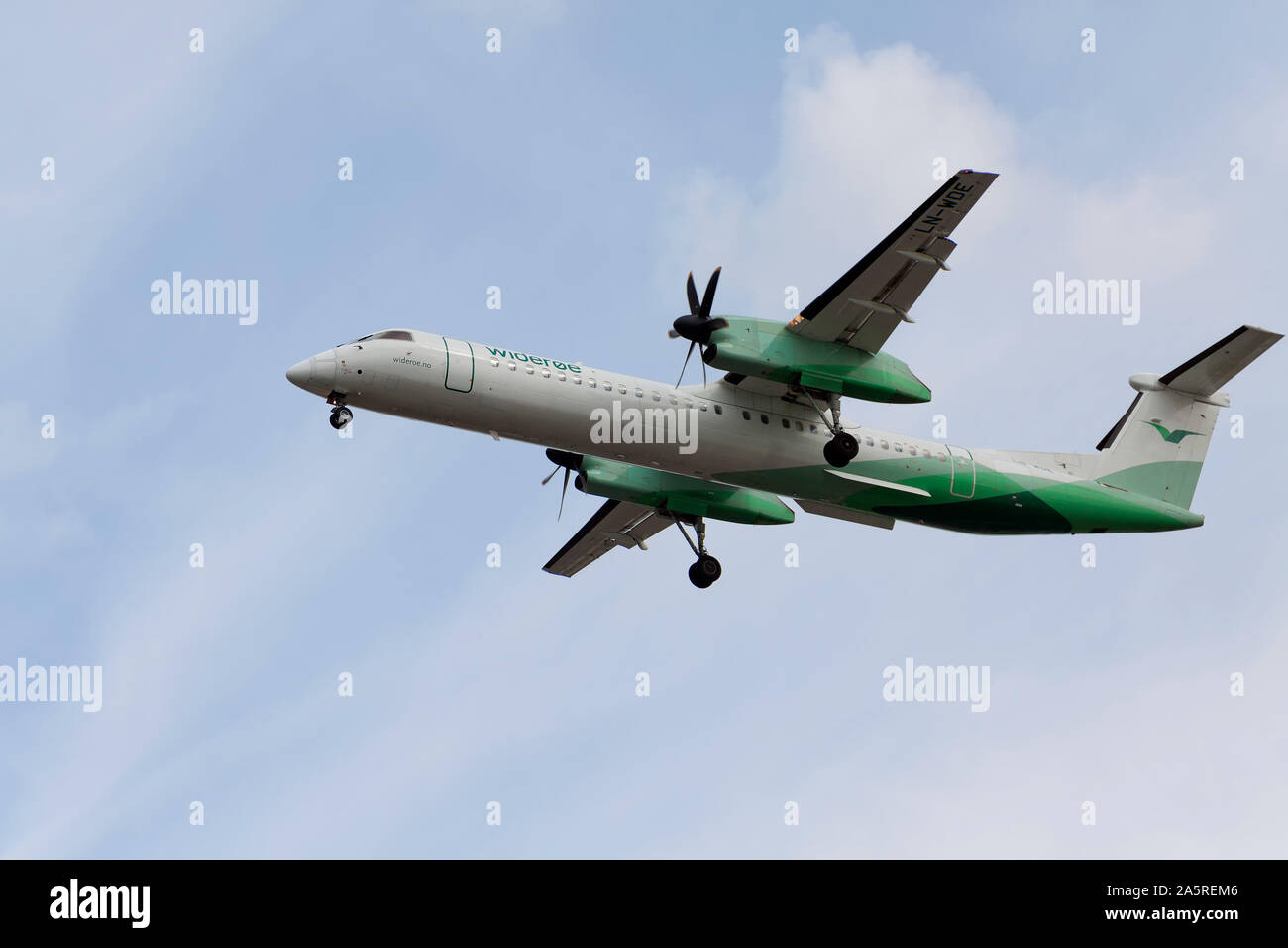 Wideroe High Resolution Stock Photography and Images - Alamy