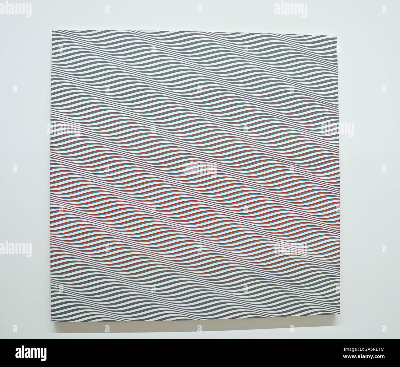Bridget riley painting hi-res stock photography and images - Alamy