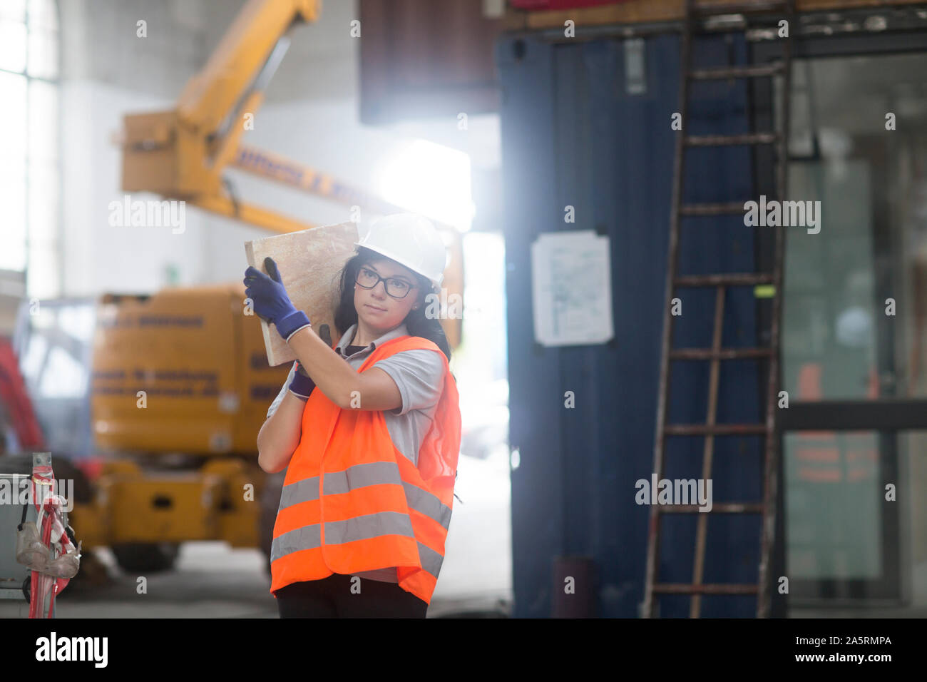 Warehouse keeper hi-res stock photography and images - Alamy