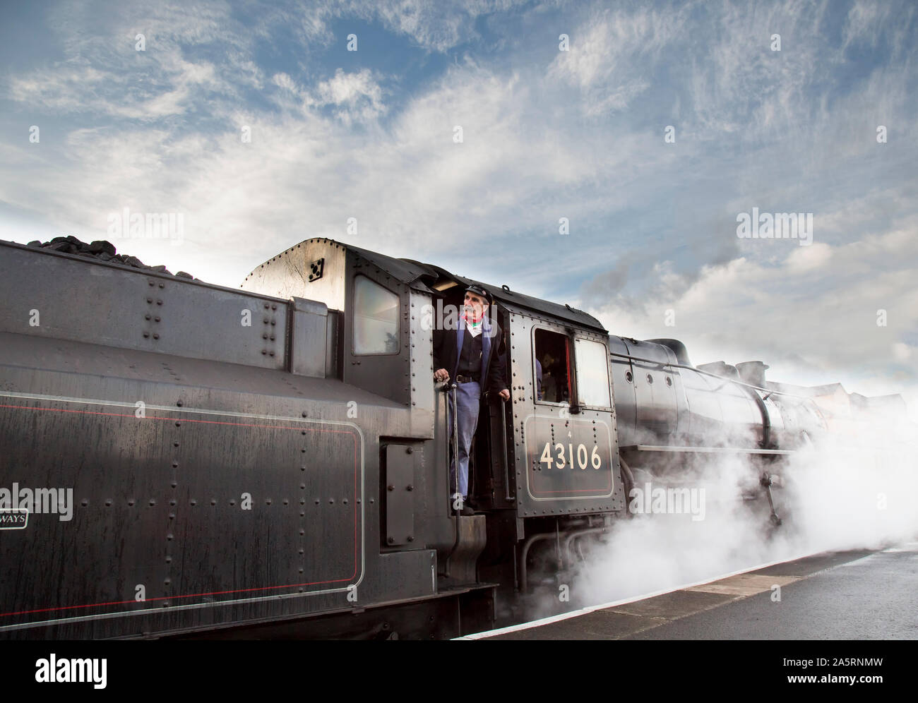 Footplate steam locomotive hi-res stock photography and images - Alamy