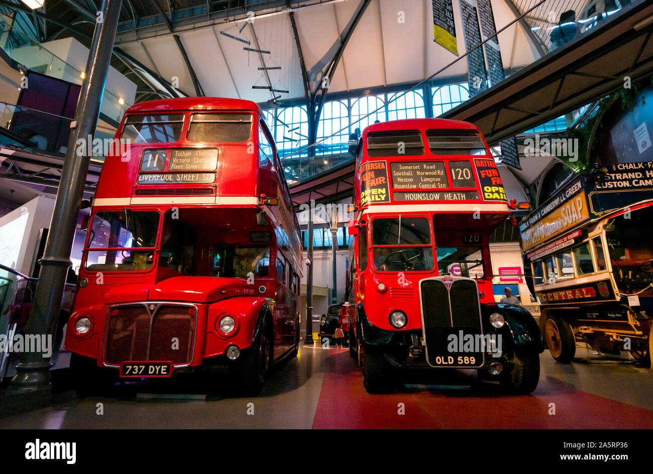 Old London Buses Stock Photos & Old London Buses Stock Images - Alamy
