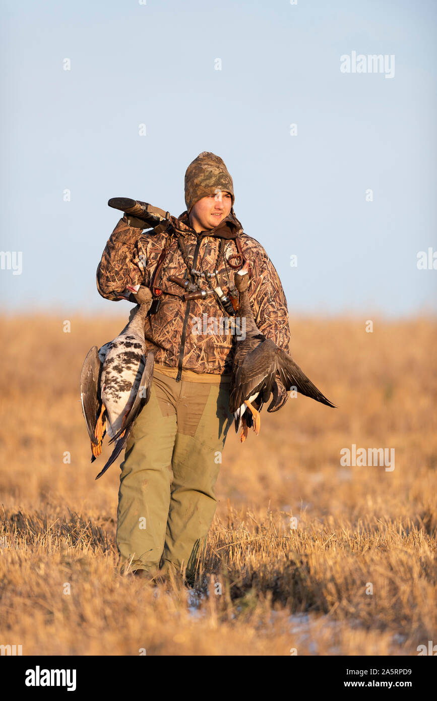 Youth waterfowl hunt hunt hi-res stock photography and images - Alamy