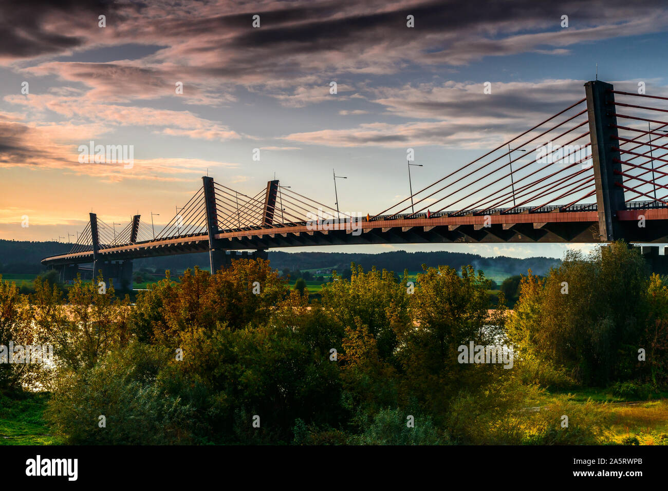 Expressway viaduct hi-res stock photography and images - Alamy