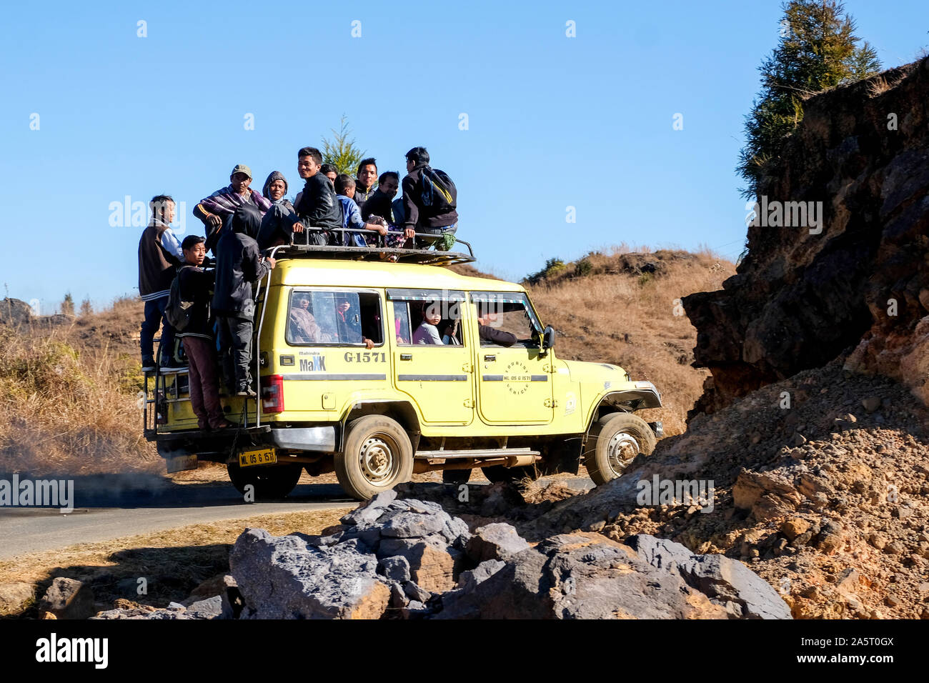 Road transport india hi-res stock photography and images - Alamy