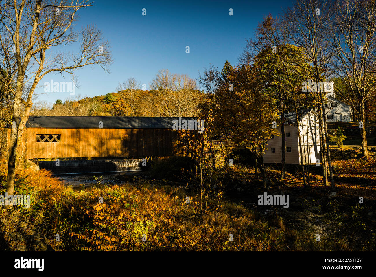 Green river covered bridge guilford hi-res stock photography and images ...
