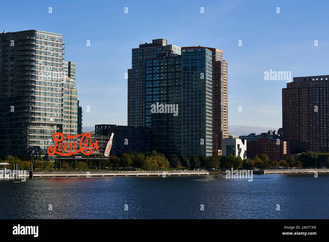 Hunters point community library hi-res stock photography and images - Alamy
