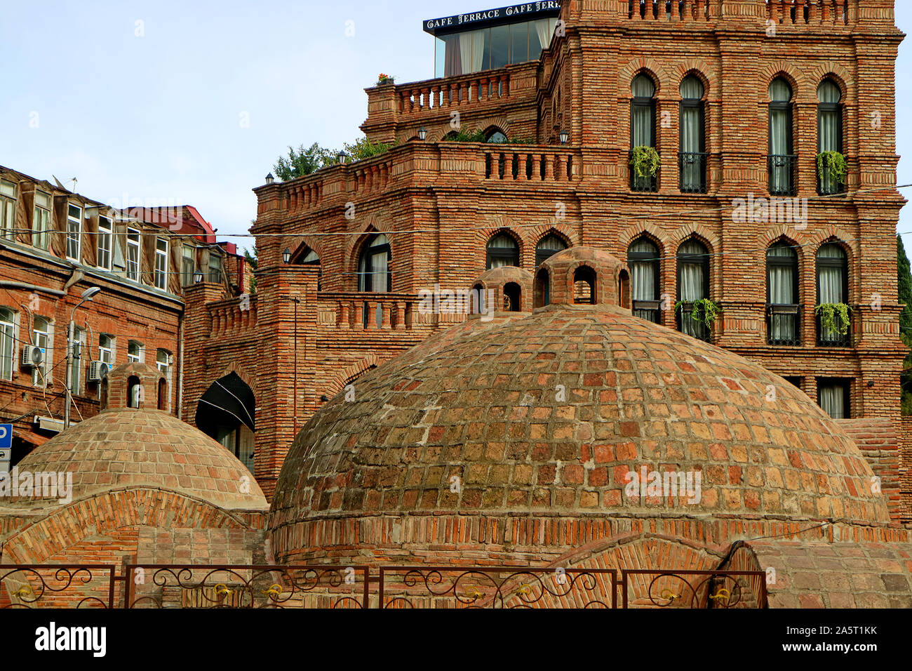 Dome shaped roof hi-res stock photography and images - Alamy