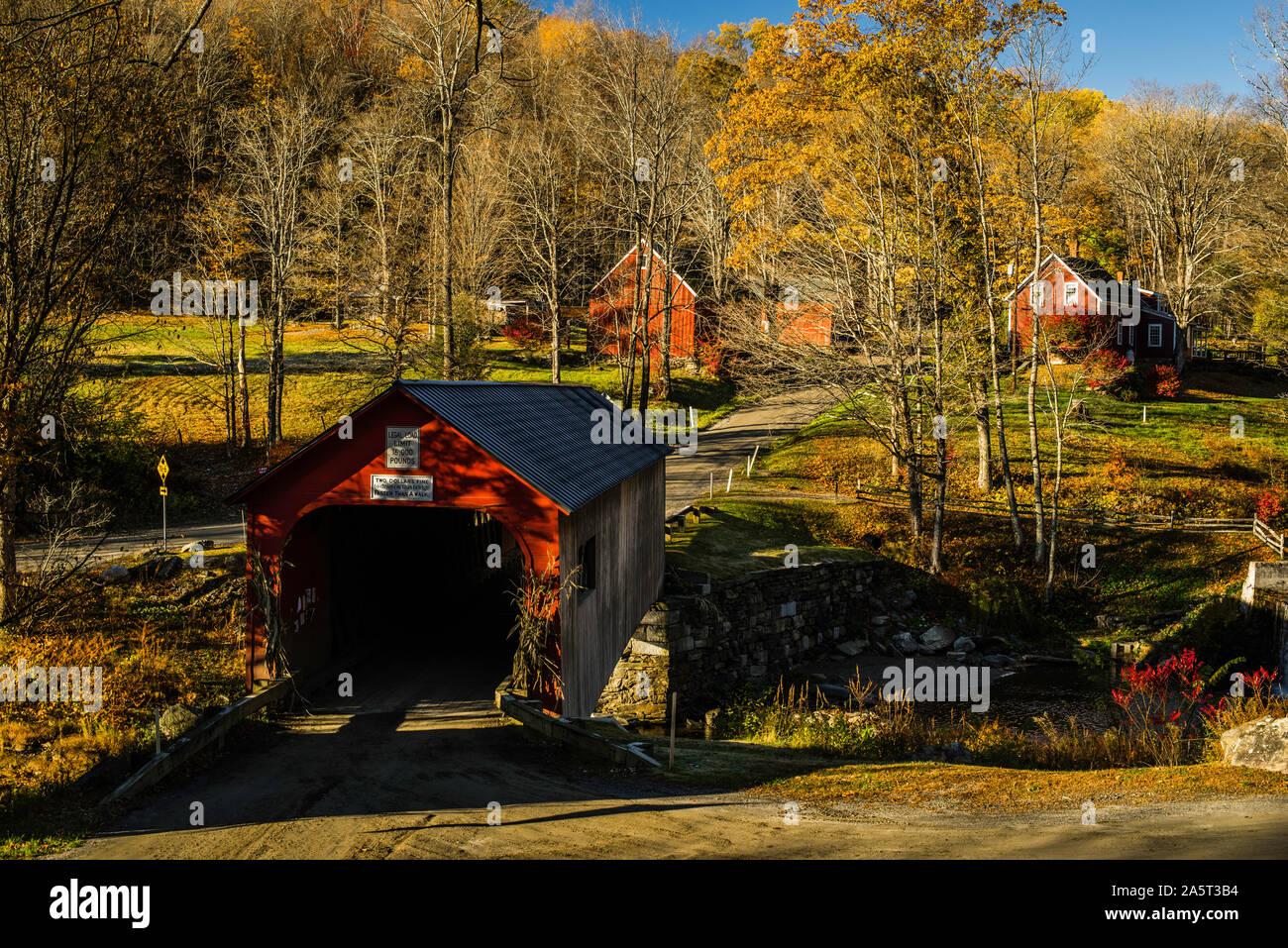 Green river covered bridge guilford hi-res stock photography and images ...