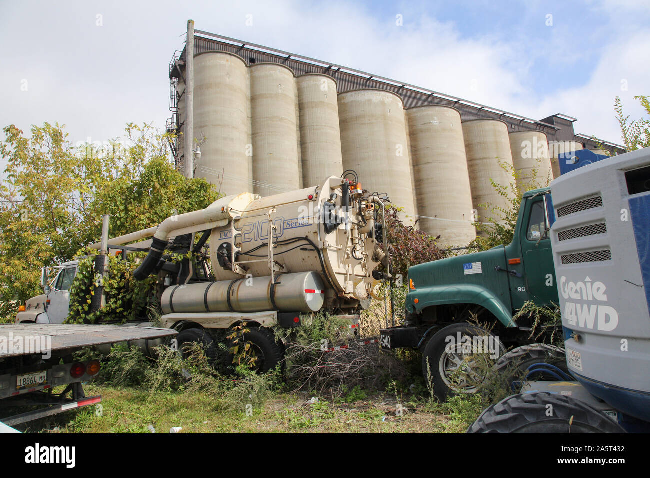 Vcna prairie material concrete plant hi-res stock photography and ...
