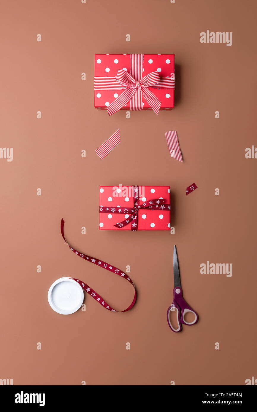 Band boxes hi-res stock photography and images - Alamy