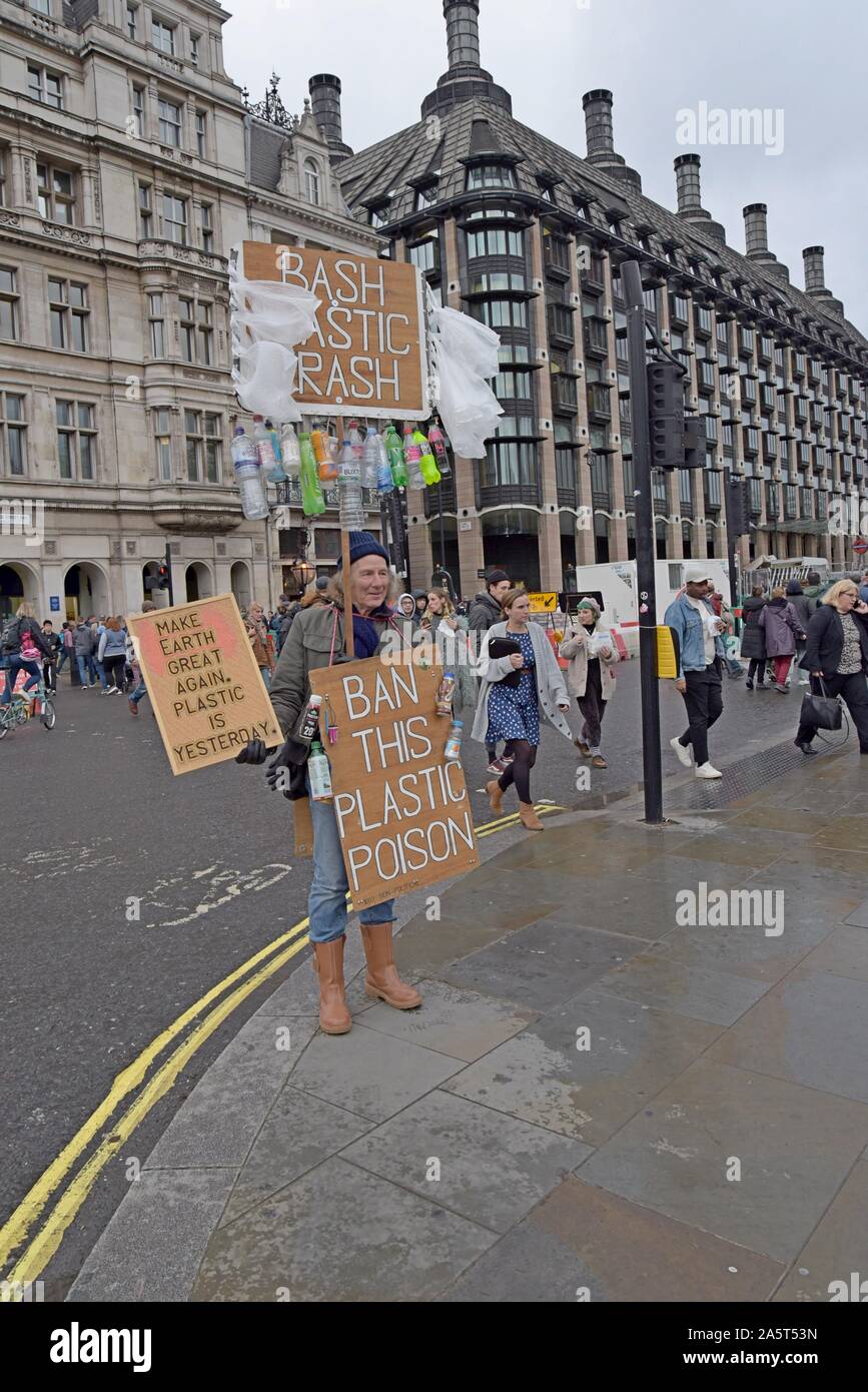 Plastic pollution protester hi-res stock photography and images - Alamy